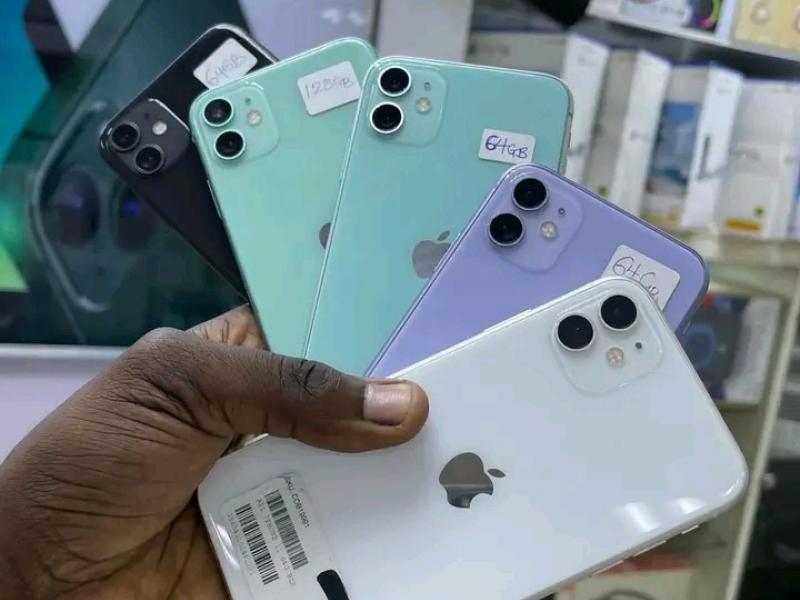 Solde iphone 11 simple neuf de 64 Giga à 470$ - mediacongo.net ...