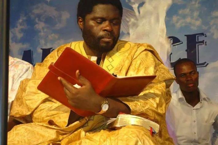 10 ans après son décès, les Congolais se souviennent du chanteur Alain ...