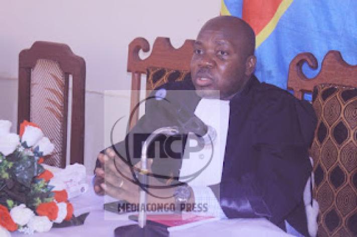 Haut-Uele : le sénateur Jean Bakomito Gambu réélu Bâtonnier de l'ordre ...