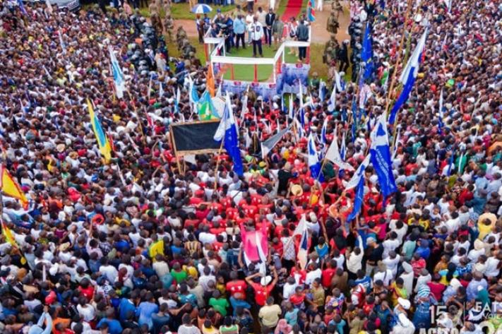 Félix Tshisekedi à Buta : «J'ai une dette envers la Grande Orientale en ...