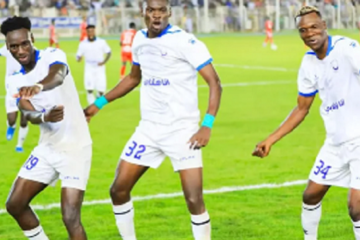 Amical: Jean-Florent Ibenge, Glody Lilepo et Al Hilal font le ...