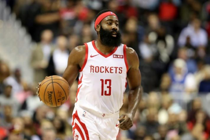 NBA: les Lakers s'inclinent sur le fil, Harden fait taire ses détracteurs