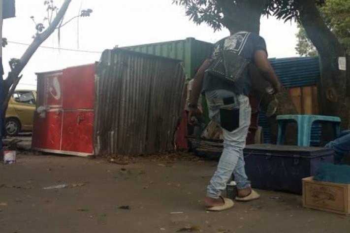 Opération "Kin Bopeto": la brigade de démolition de l'hôtel de Ville de ...