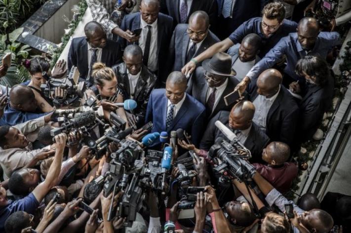 Les médias espèrent une renaissance à la faveur de l'alternance ...