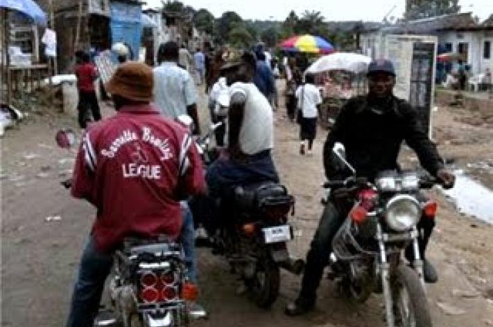 La décision du commandant PCR interdisant aux motocyclistes de ...
