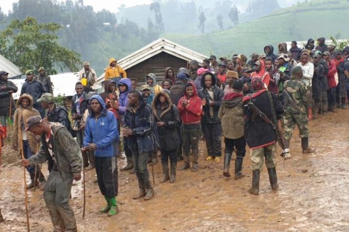 Kalehe: des éléments Nyatura cantonnés dans une école à Numbi ont tous ...