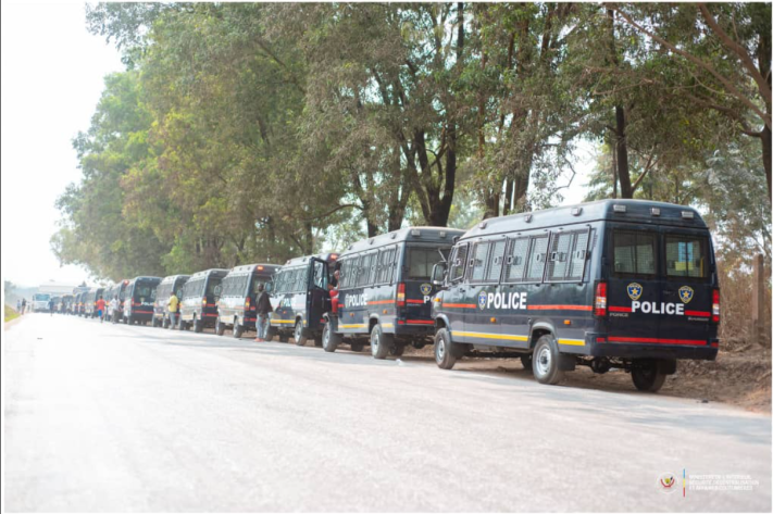 Kinshasa : remise de 50 bus anti-émeutes à la Police ce jeudi