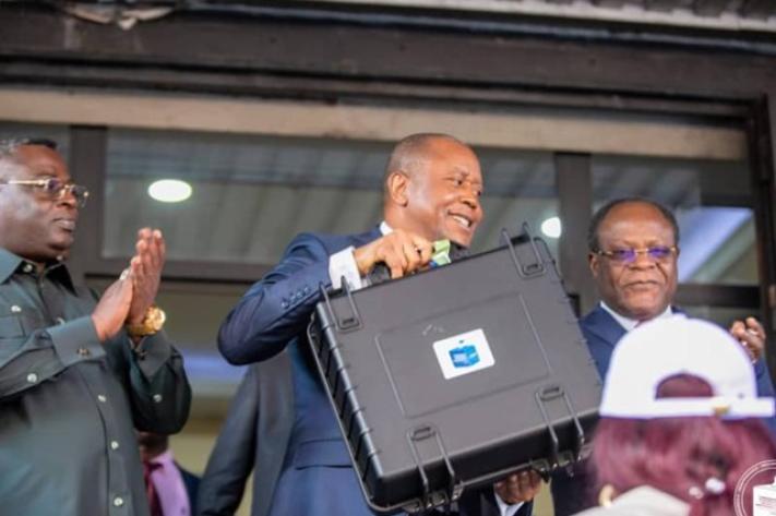 Mai-Ndombe : après l’incendie de son entrepôt, la CENI annonce le ...