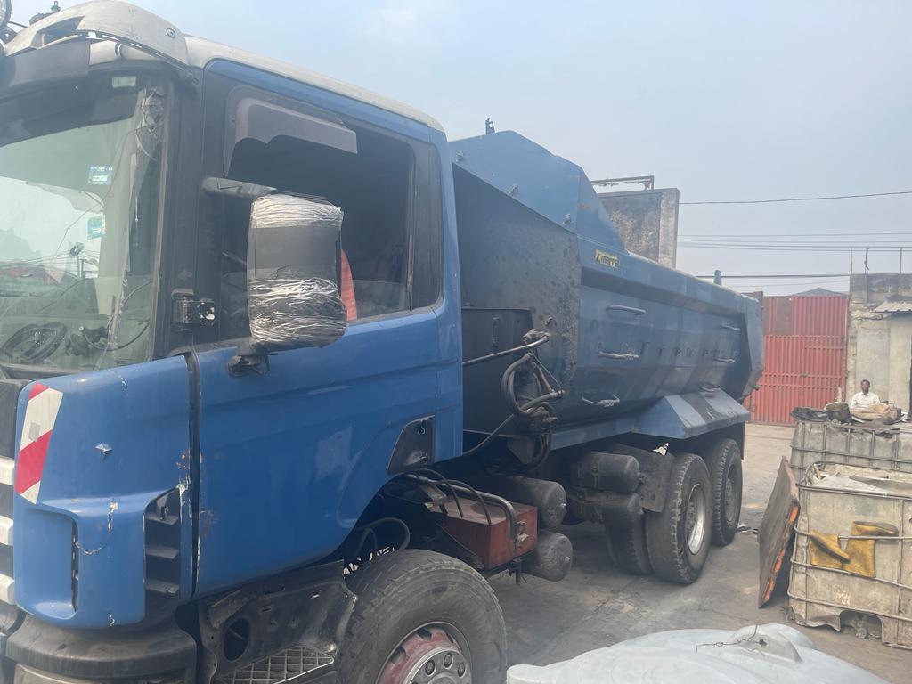 CAMION 30 TONNES 21 000 Discuter L g rement Mediacongo
