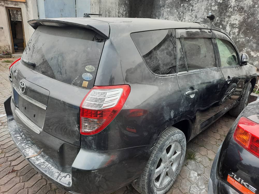 Toyota Vanguard - mediacongo.net - Petites annonces