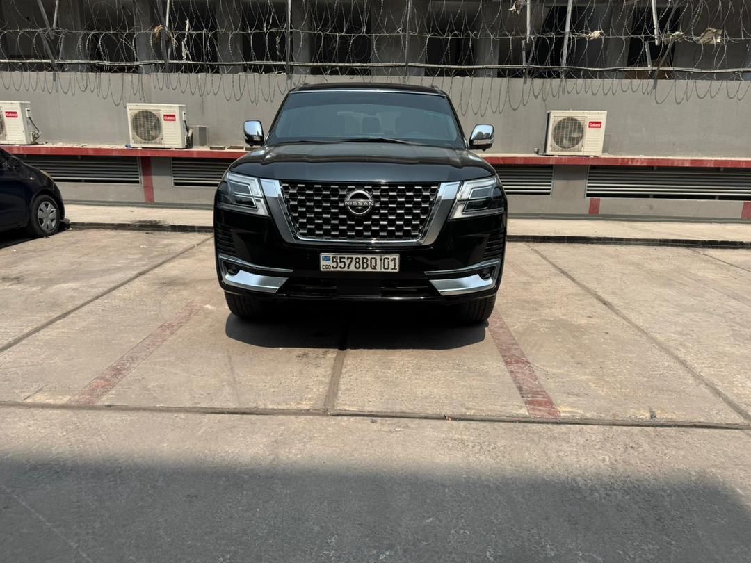 Nissan patrol Modifier 2023 Essence ⛽️ Automatique V8 Faible ...