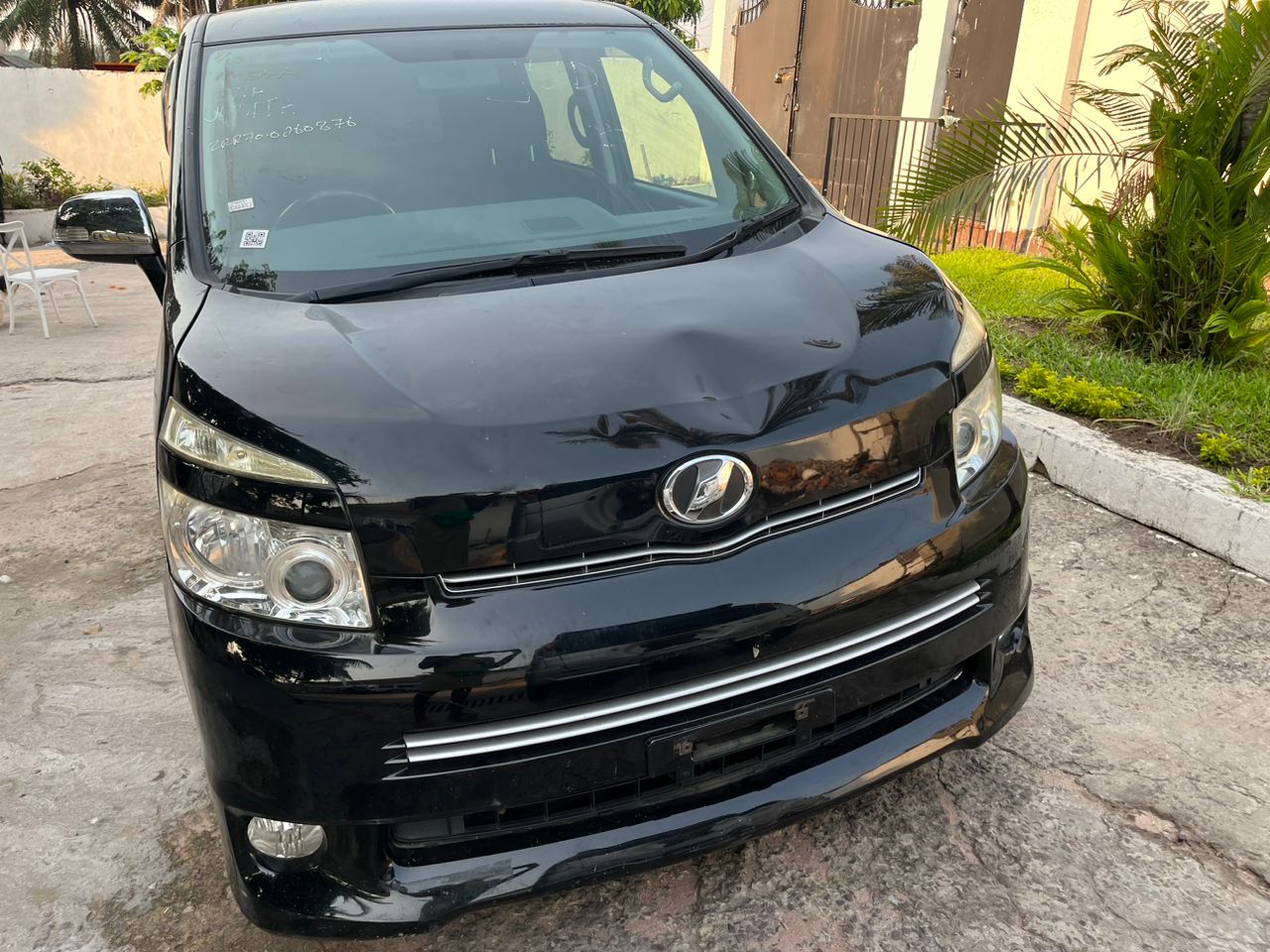 Toyota voxy - mediacongo.net - Petites annonces