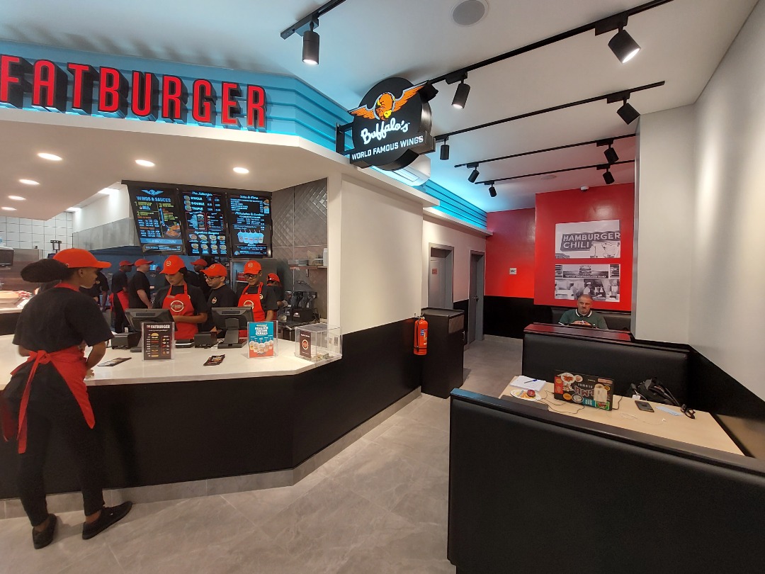 FatBurger - Buffalo Express, marque prestigieuse de restauration ...