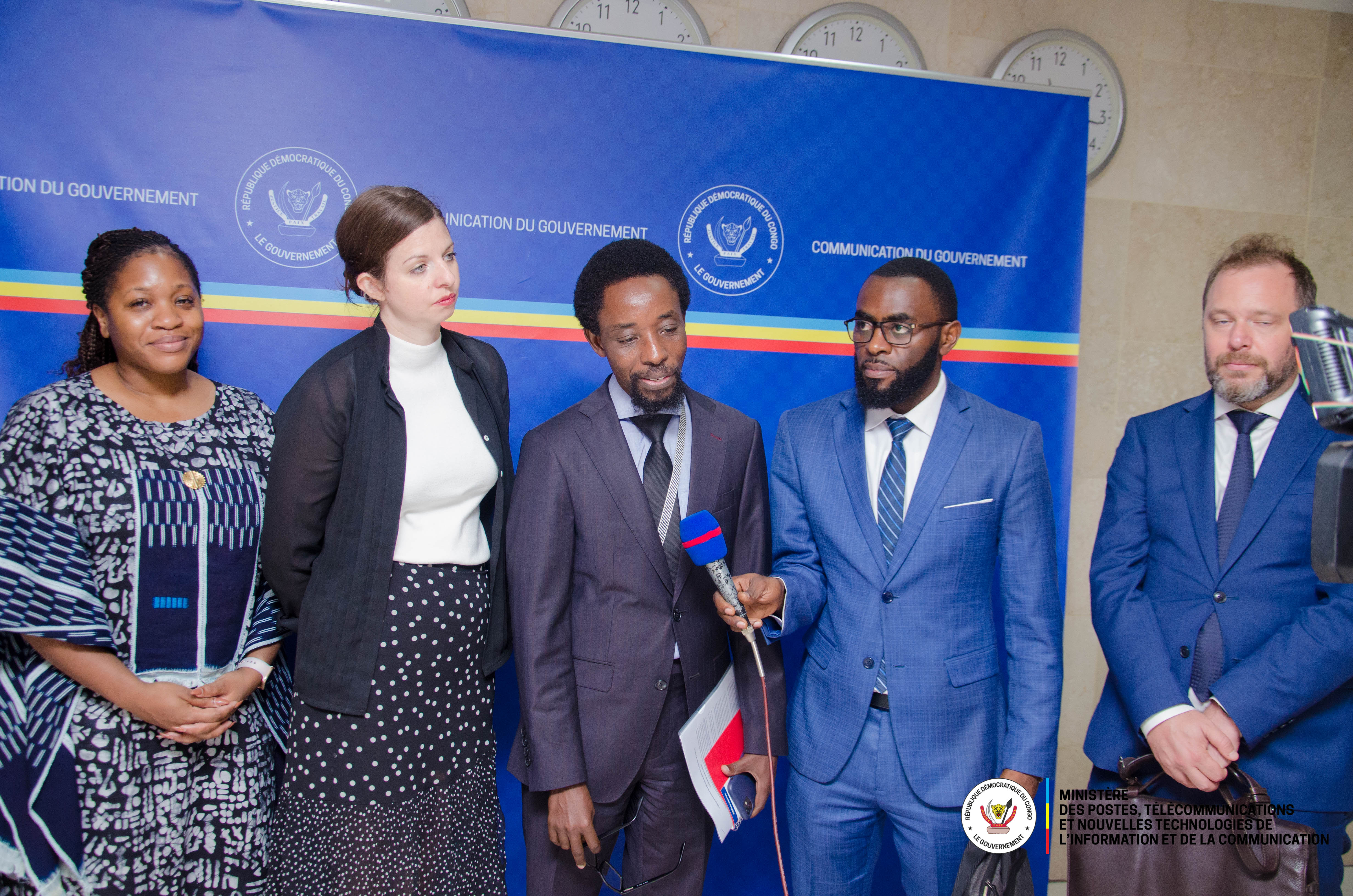 PTNTIC : Augustin Kibassa Maliba préside la réunion de présentation du ...