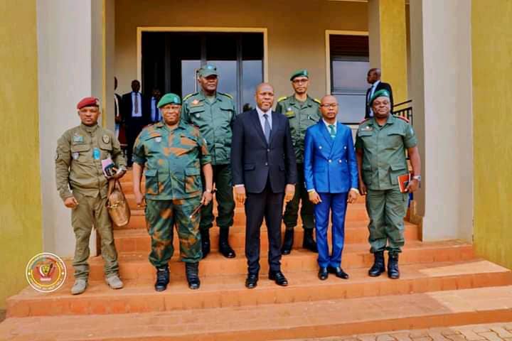 Haut-Uele : une délégation du Corps de protection des parcs nationaux ...