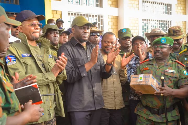 Kongo-Central : remise des vivres en soutien aux nouvelles recrues en ...