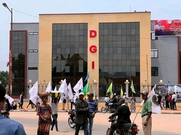 Kasaï-Central : Félix Tshisekedi inaugure le campus de l’UNIKAN et le ...